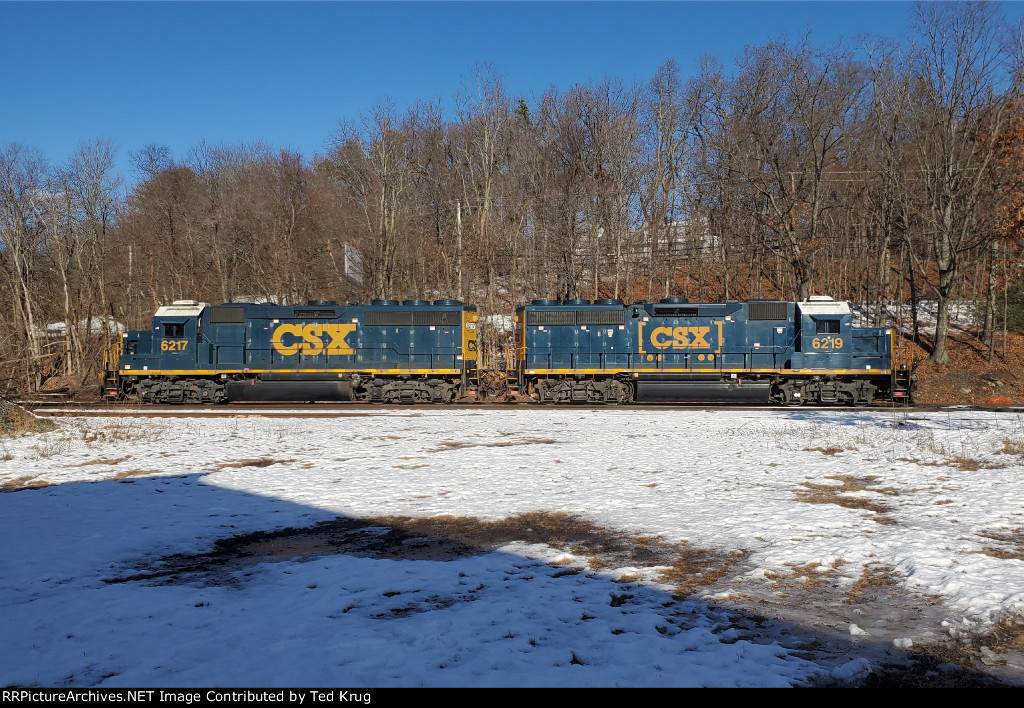 CSX 6217 & 6219